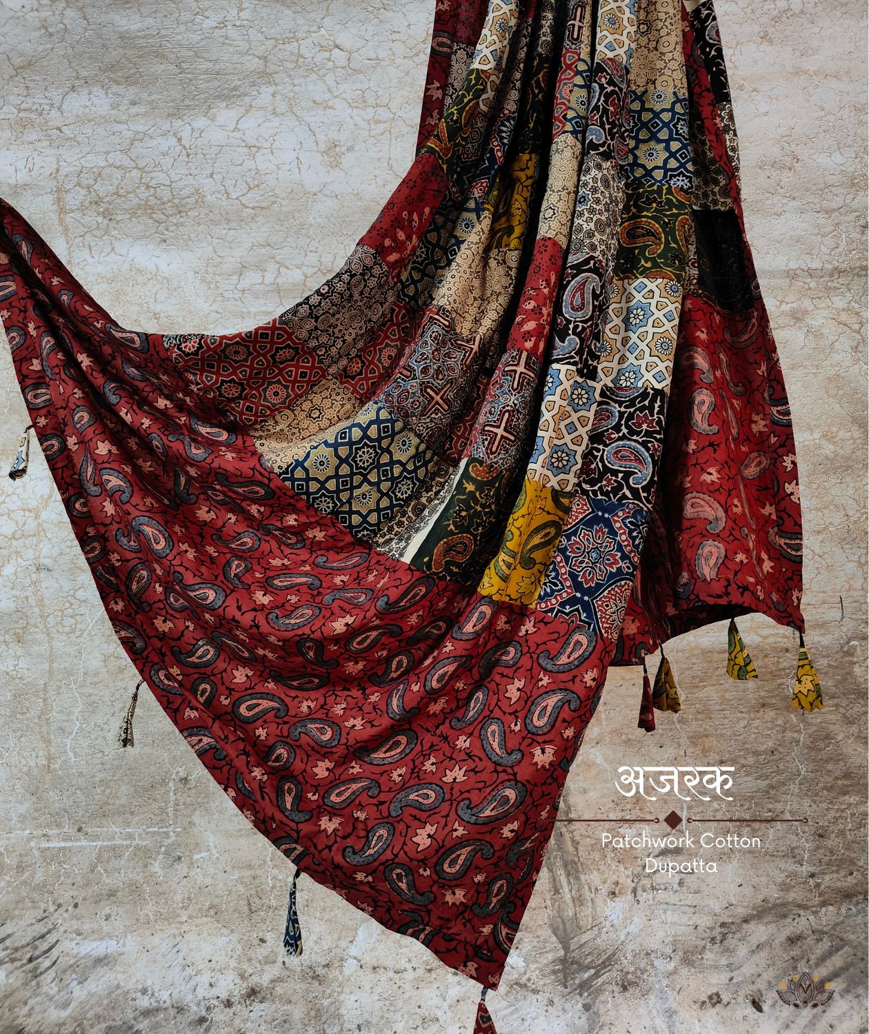 Barmer Applique Dupatta – AMOUNEE - Handloom & Handicraft