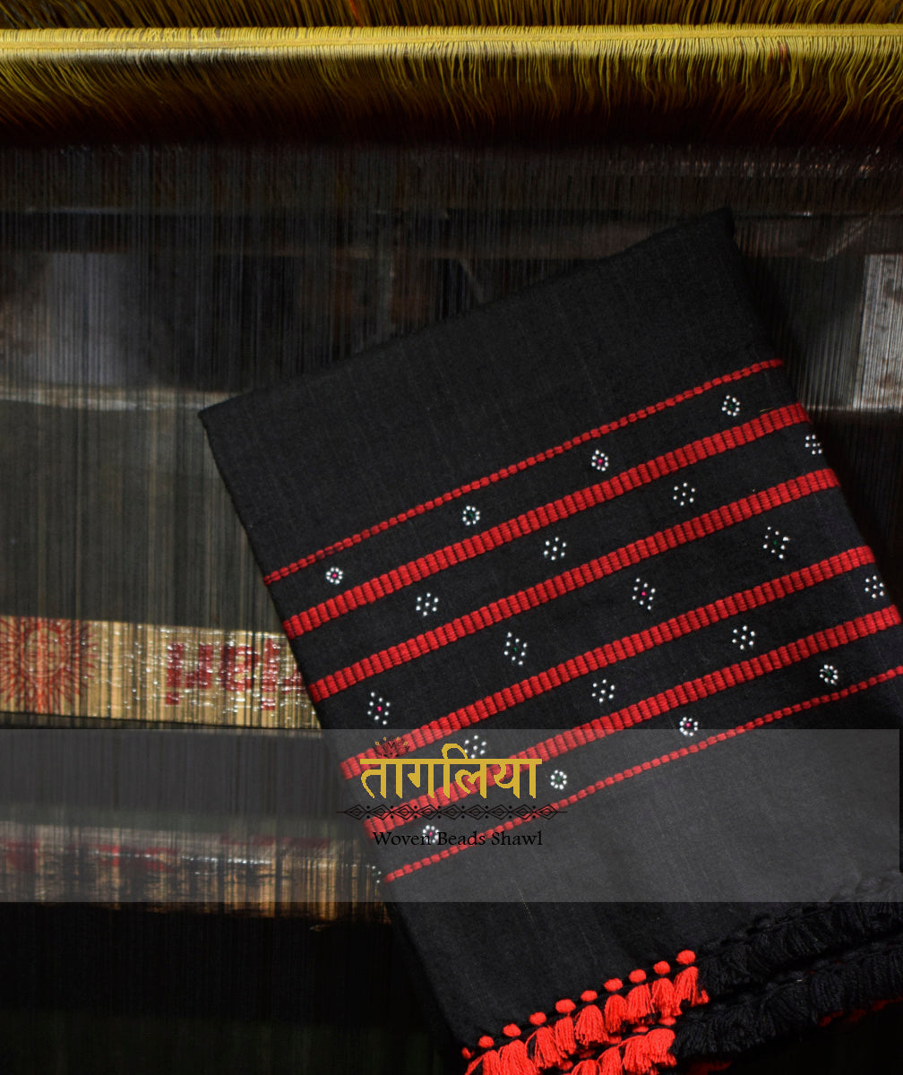 TANGALIYA PURE MERINO WOOL HANDWOVEN SHAWL – AMOUNEE - Handloom ...